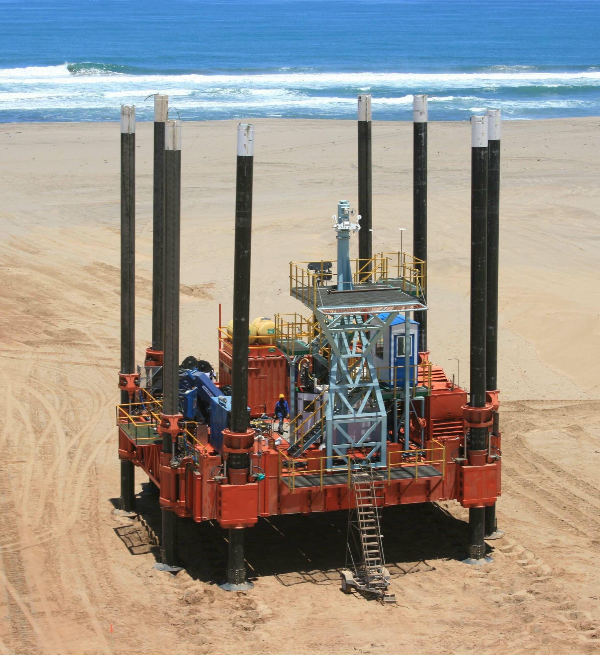 UMS - Walking jack-up exploration platform - Underwater Mining Solutions